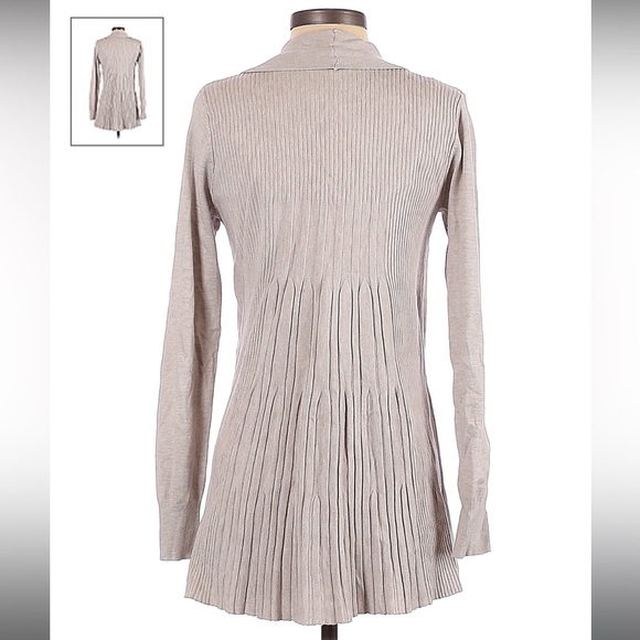 Cyrus | Sweaters | Cyrus Light Grey Cardigan In Small | Poshmark